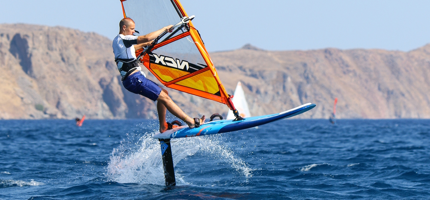 A Beginner's Guide to Windsurf Foiling | Neilson