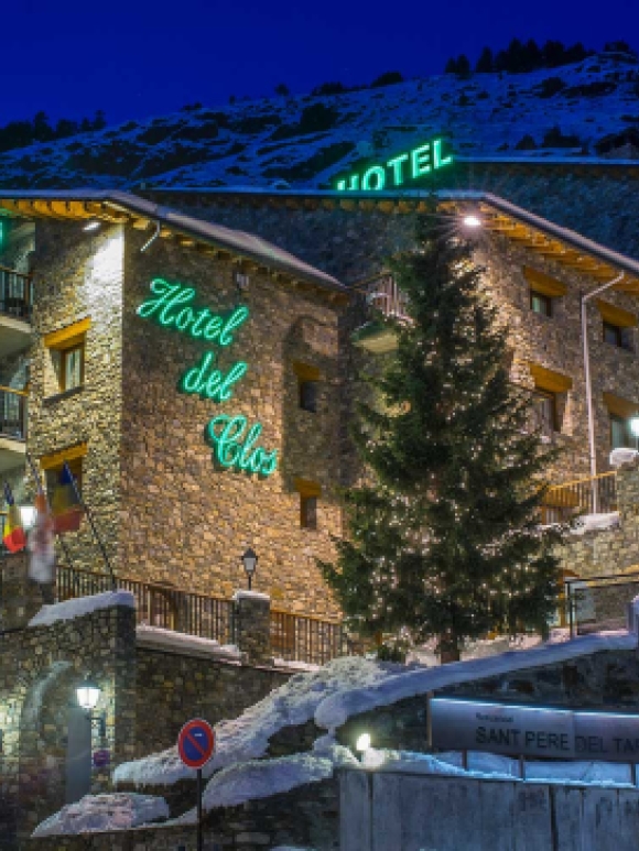 Ski Holidays 2023 | Ski & Snowboarding Holidays | Neilson