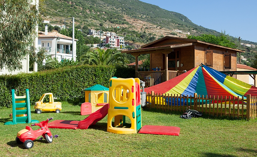 Cosmos Beachclub - Vassiliki Active Holidays | Neilson